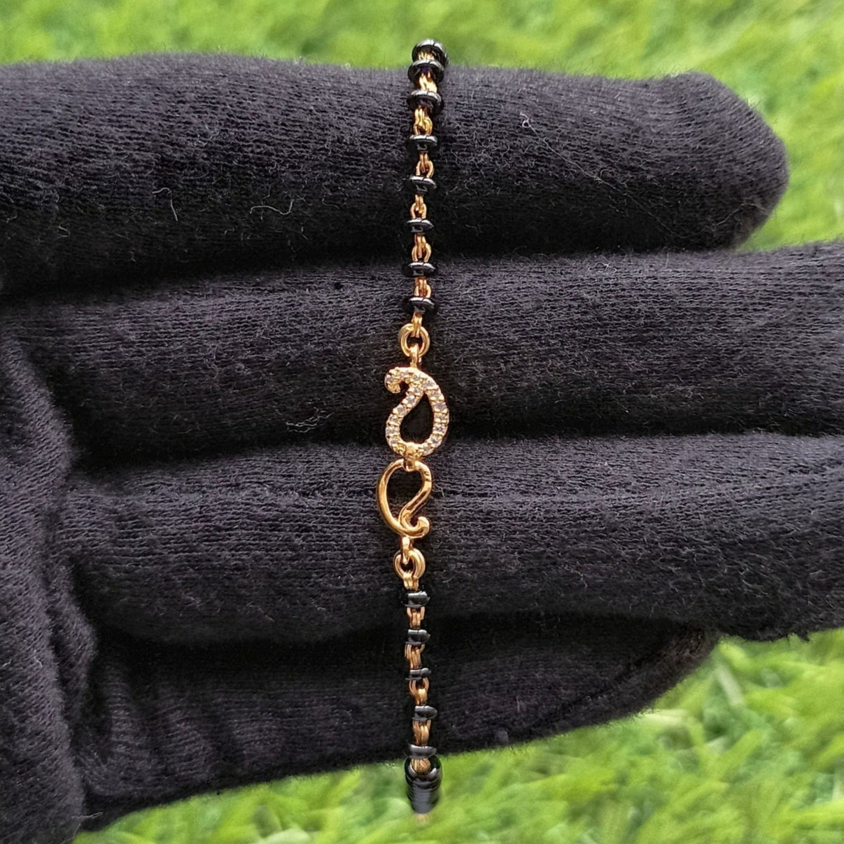 SST 168 | LEAF BLACK BEADS MANGALSUTRA BRACELET – Elite Jewellery